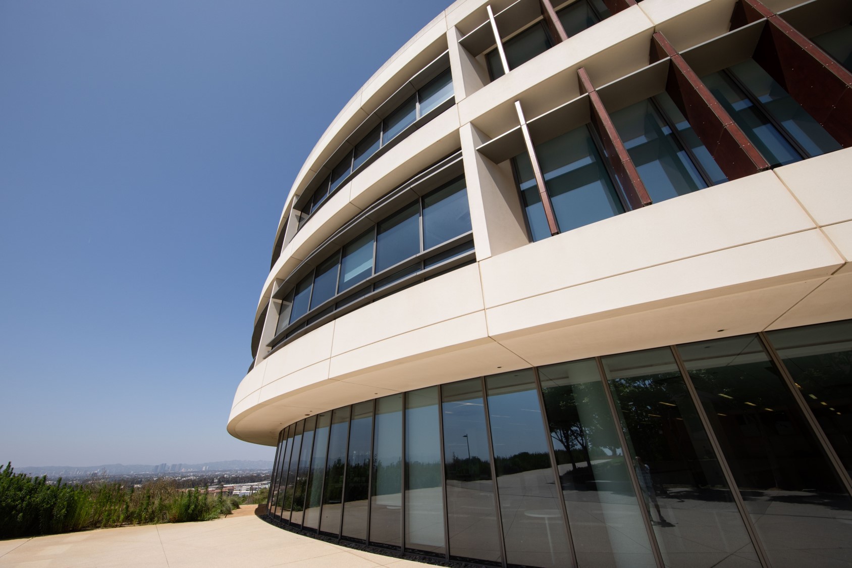 Year in Review: Selected Works by Librarians - LMU Library News