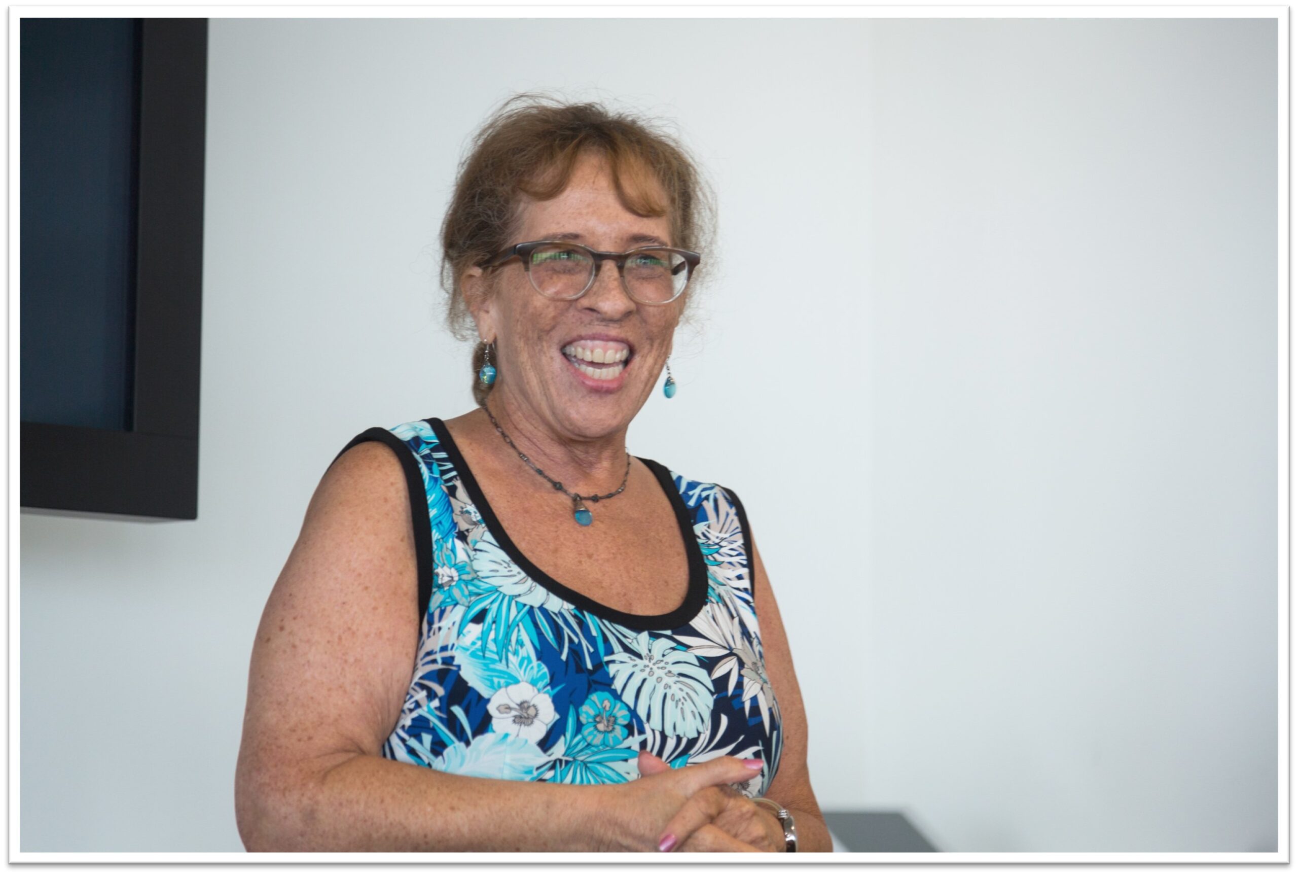 Rhonda Rosen Receives Librarian Emerita Status - LMU Library News